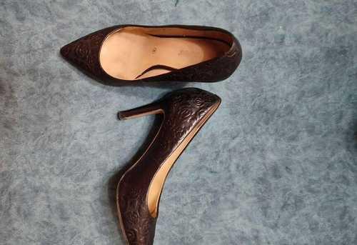 Туфли женские 34 размер