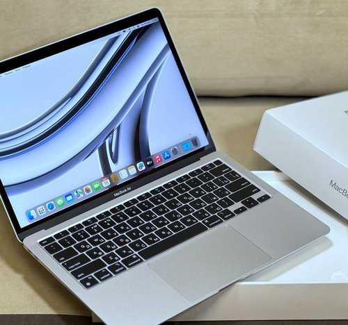 Apple MacBook Air 13 M1 2022 (8 циклов)