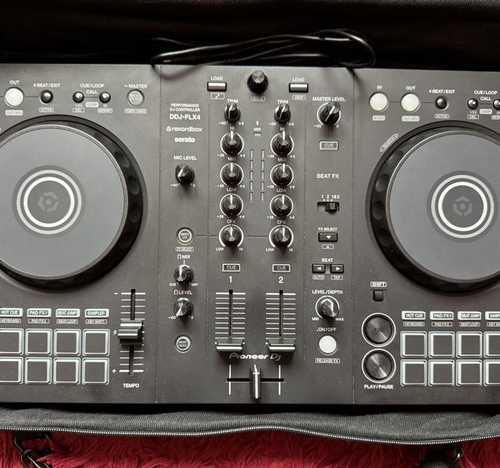 Dj контролер Pioneer DDJ FLX4