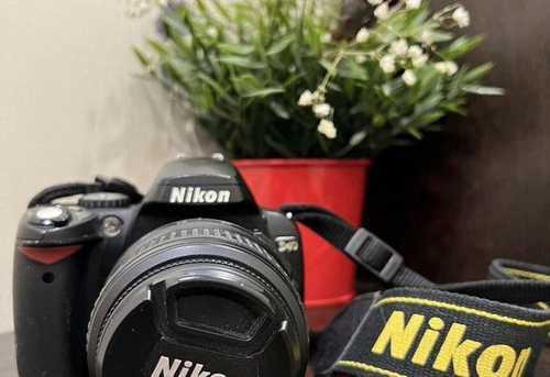 Фотоаппарат Nikon D40 18-55mm 3.5-5.6G ED II