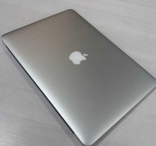 Apple macbook air 13 a1466