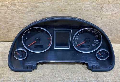 Панель приборов Audi A4 B7 дизель 112871