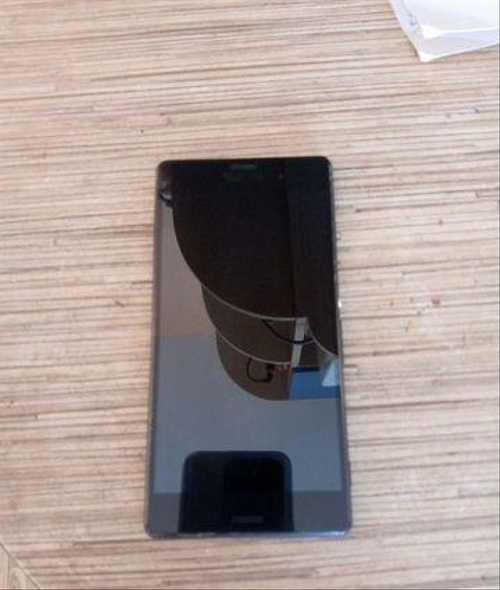 Телефон Sony xperia Z3