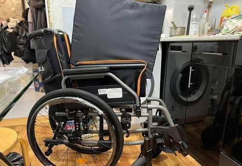 Кресло-коляска прогулочная для инвалидов Armed