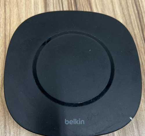 Беспроводная зарядка Belkin