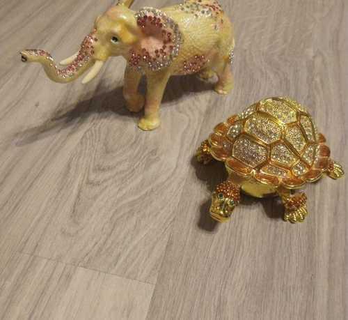 Фигурки слона и черепахи для дома