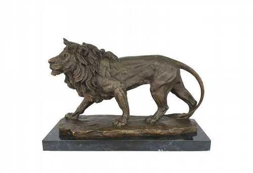 Скульптура льва из бронзы
