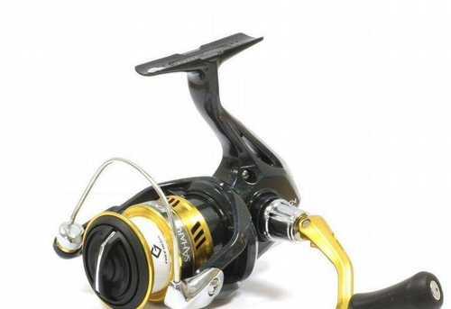 Катушка Shimano Sahara 17 1000