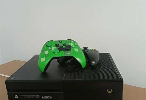 Xbox One 500 гб +2 геймпада