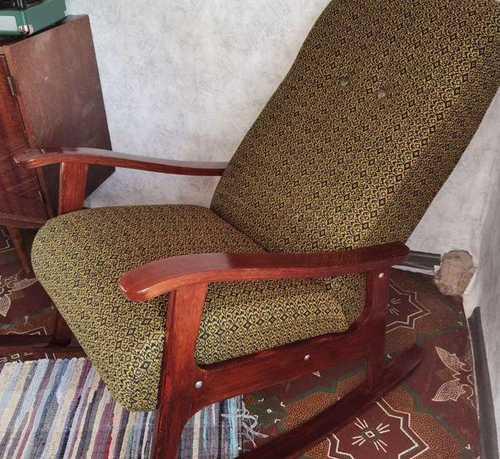 Кресло качалка СССР реставрированное