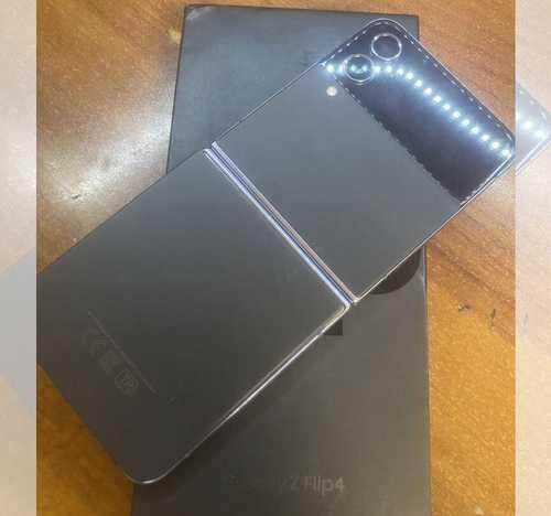 Samsung Galaxy Z Flip4, 8/128 ГБ