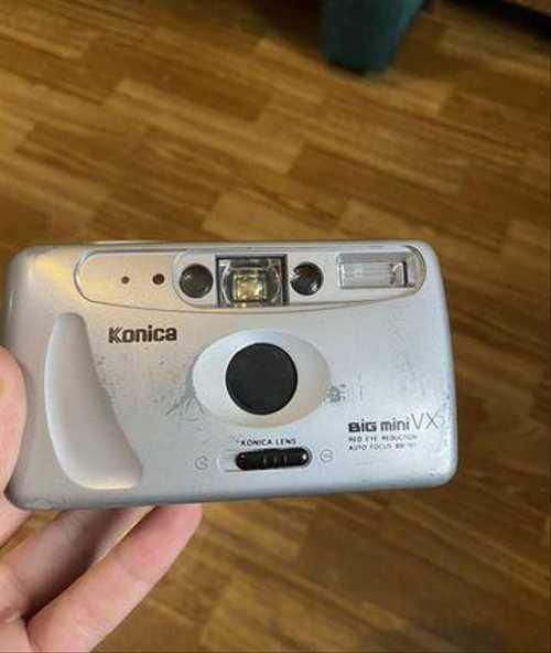 Плёночный фотоаппарат Konica