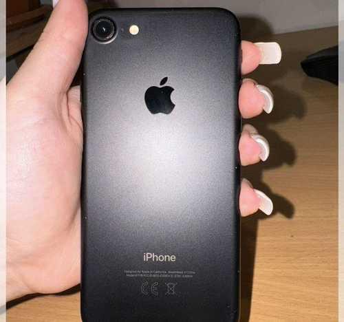 iPhone 7, 32 ГБ