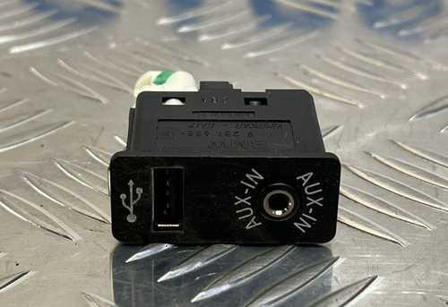 Гнездо AUX USB BMW