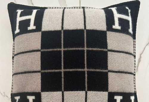 Подушка Hermes Avalon