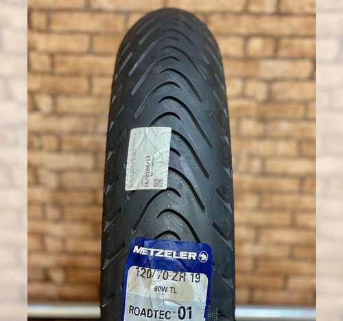 120/70 R19 Metzeler Roadtec 01 №120 новая мотошина