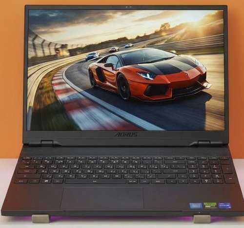 15.6" GIGABYTE Aorus 15G XC, Core i7, RAM 8ГБ, 512 ГБ, GeForce RTX 3070 MAX-Q 8 ГБ