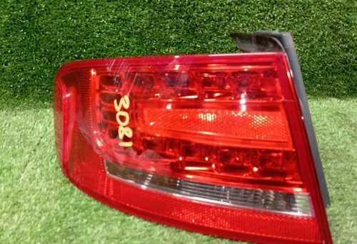 Задний фонарь Audi A4 Левый