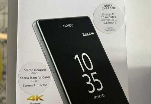 Коробка и аксессуары Sony Xperia Z5 premium dual