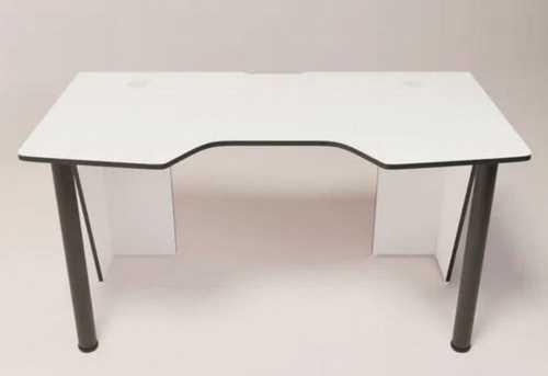 Белый компьютерный стол (новый)