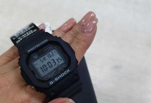 Часы Casio G-Shock GW-M5610U-1C новый модуль