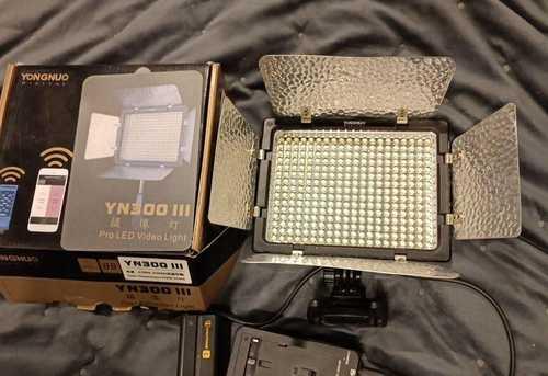 Прожектор светодиодный Yongnuo 300 III комплект