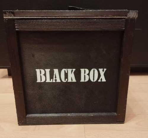 Ящик Black box подарочный с ломиком и наполнителем