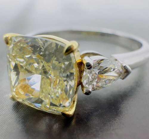 Кольцо Graff Fancy 2,37ct