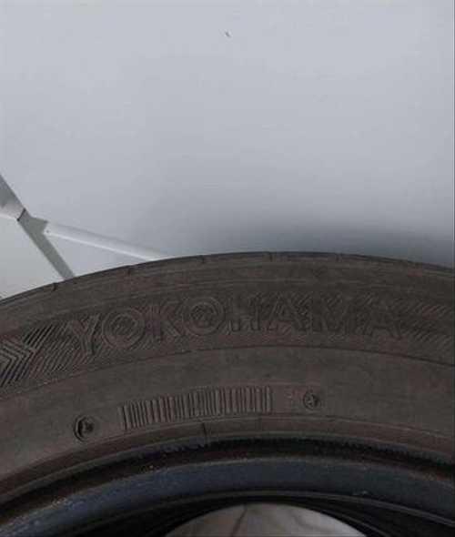 Yokohama Advan dB V552 225/55 R17