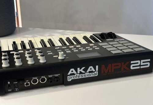 Midi клавиатура Akai MPK 25