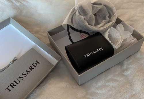 Trussardi чехол на наушники