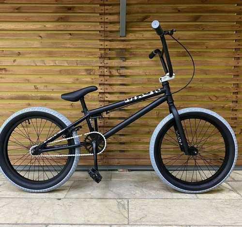 BMX новый Mack