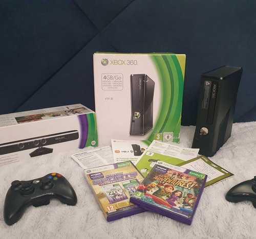 Xbox 360 slim (Новый, прошитый)