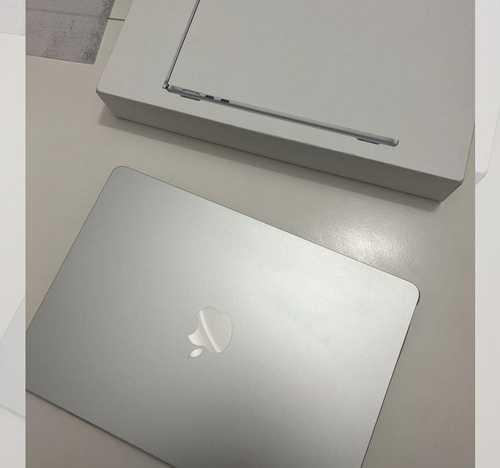 Apple macbook air 13