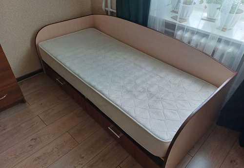 Кровать с матрацом 19080