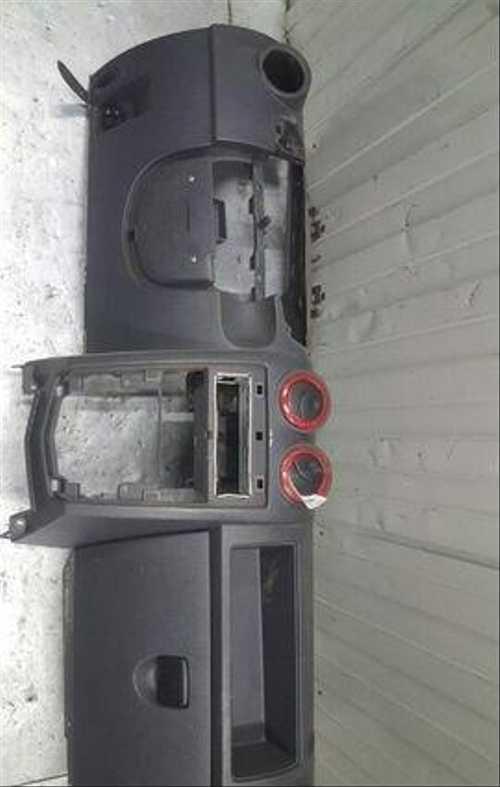 Торпедо Renault Logan LS0G/LS12 K7JA710 06.2004