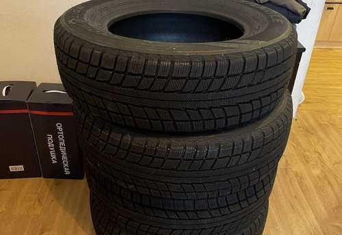 Triangle TR777 215/70 R16 104T