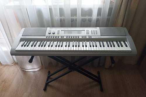 Синтезатор Casio WK-210 + стойка