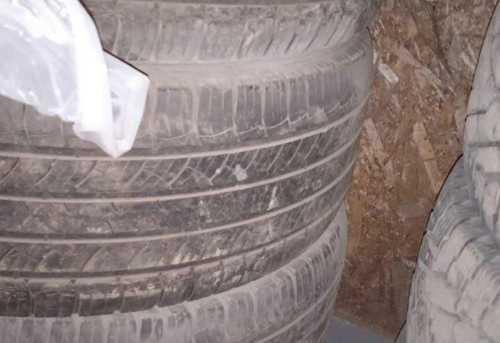 Michelin 4x4 Synchrone 235/55 R20