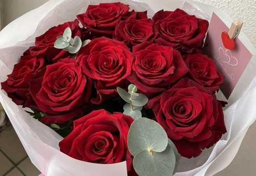 Букет с красными розами эквадор