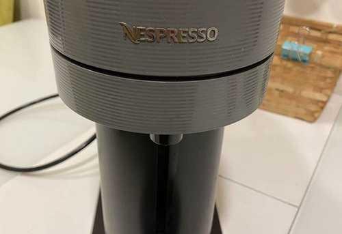 Капсульная кофемашина DeLonghi Nespresso Vertuo