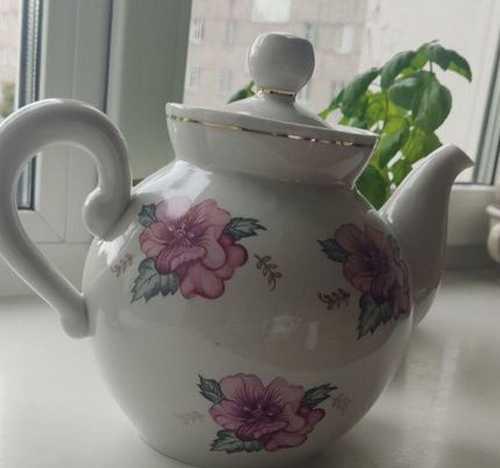 Фарфоровый чайник СССР