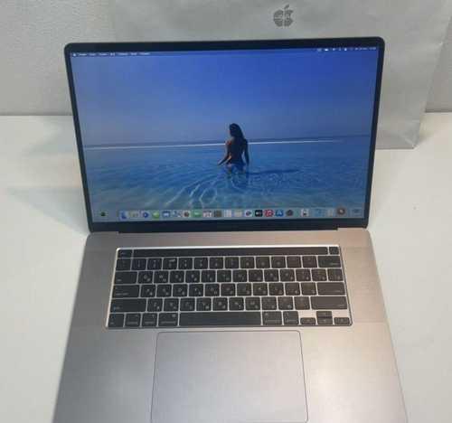 Кастом macbook pro 16 2021 видеокарта 8 Gb 32Gb