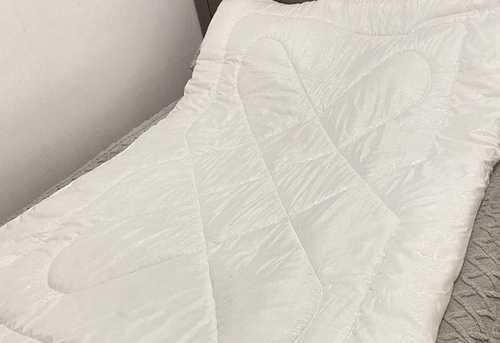 Новое Стеганое одеяло полутораспальное пушистое