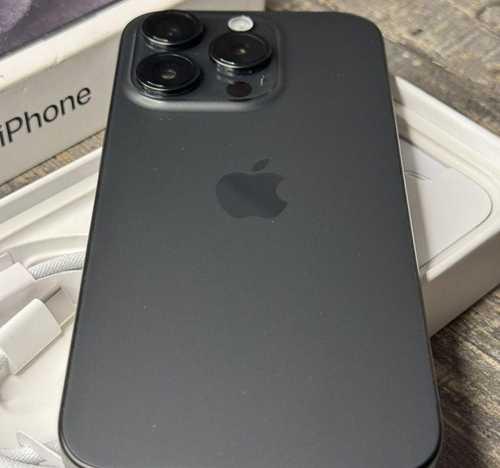 iPhone 15 Pro, 128 ГБ