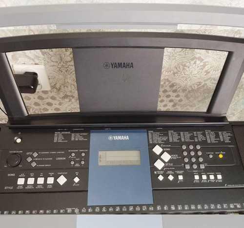 Синтезатор Yamaha PSR-E333