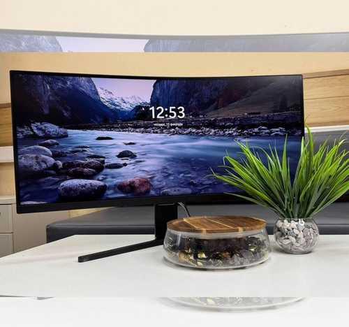 Игровой Xiaomi 30" Curved Display 200Гц