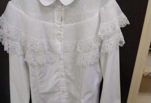 Блузка для девочки. Школьная форма. 146 размер