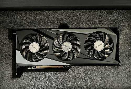 Видеокарта Gigabyte RX 6600 XT Gaming OC 8gb