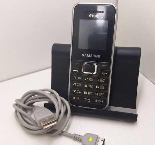 Samsung E1182